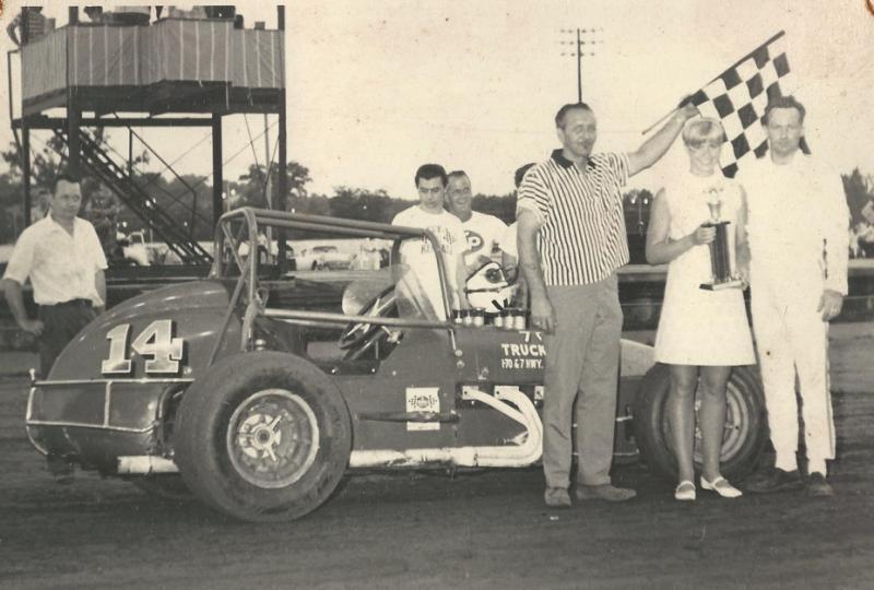 "Tiger" Bob Williams-C.A.R.B. Hall Of Fame-Inductee Page 1 HoseHeads ...